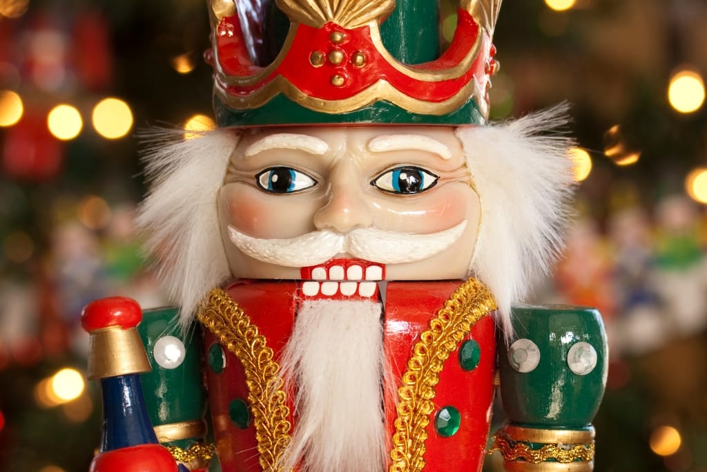 10 Best Places To Find Life-Sized Unfinished Nutcrackers For Your DIY ...